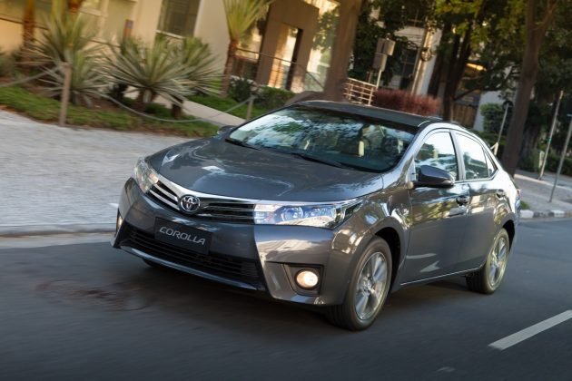 Toyota Corolla completa 20 anos de produção no Brasil - Motor Show