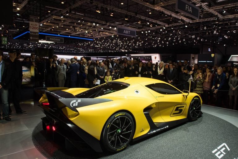 Fittipaldi EF7 é exibido em Genebra - Motor Show