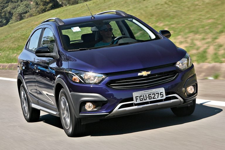 Os 20 carros mais vendidos do Brasil em outubro - Motor Show