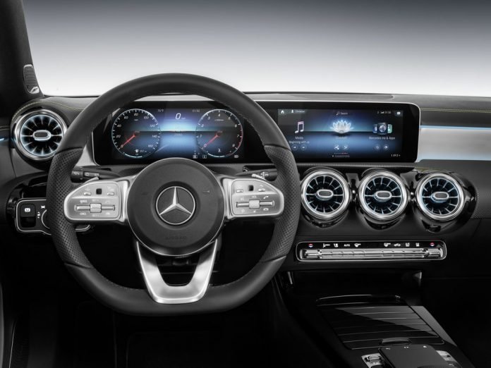 Mercedes-Benz mostra sistema multimídia inteligente na CES | Motor Show