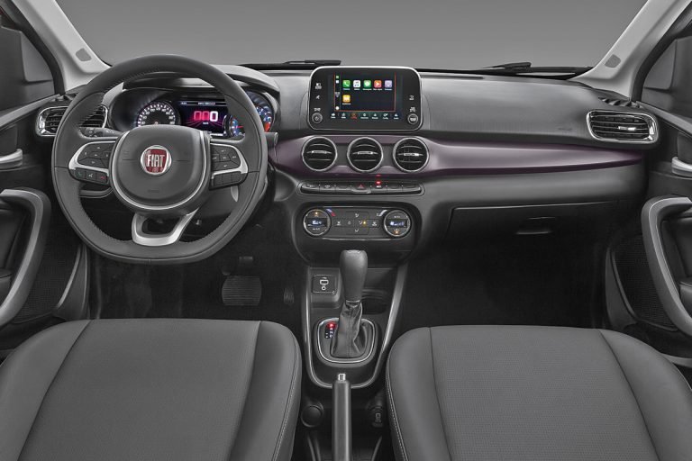 Fiat Cronos chega em cinco versões a partir de R$ 53.990 - Motor Show