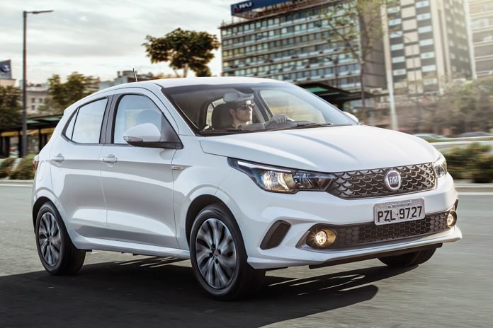 Avaliação: Fiat Argo Precision 1.8 AT6 é um carro para ter na garagem ...