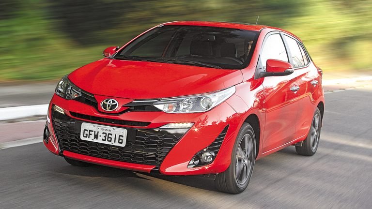 Toyota Yaris Hatch entra no top 20 da 1ª quinzena - Motor Show