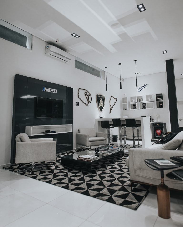 Michelin inaugura loja modelo em SP - Motor Show