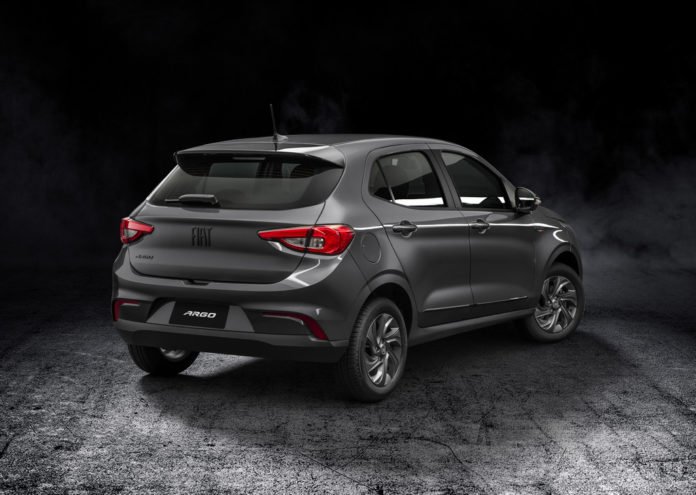 Avaliação: Fiat Argo Drive S-Design é esportivo sem esportividade ...