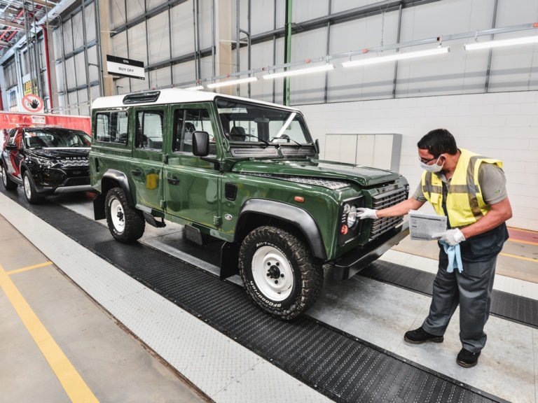 Land Rover abre oficina de restauração de clássicos no Brasil - Motor Show