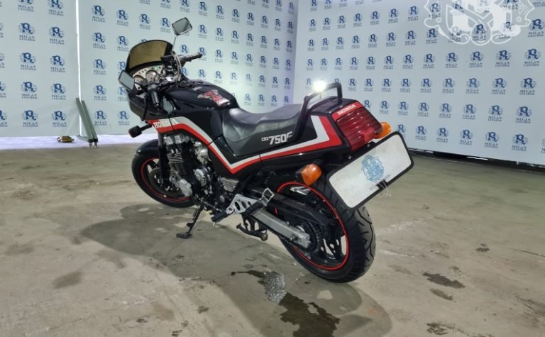 Honda CBX 750F '7 Galo' será oferecida em leilão no próximo dia 21 ...