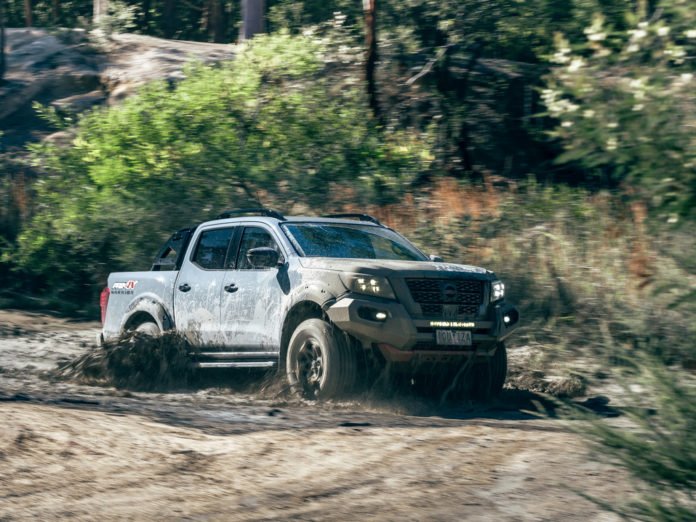 Nissan Frontier ganha versão off-road extrema na Austrália - Motor Show