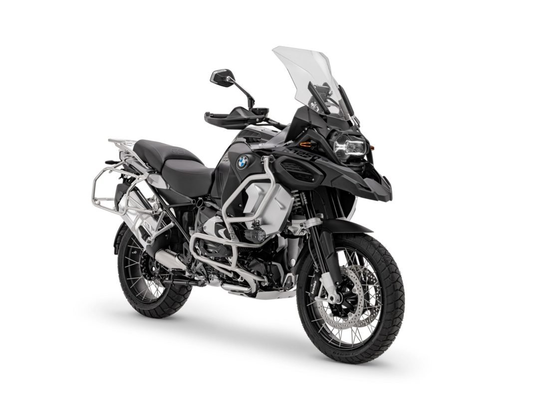 BMW R 1250 GS e R 1250 GS Adventure recebem visual 'Triple Black'