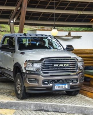Qual é a velocidade máxima da Dodge Ram 2500? - Motor Show