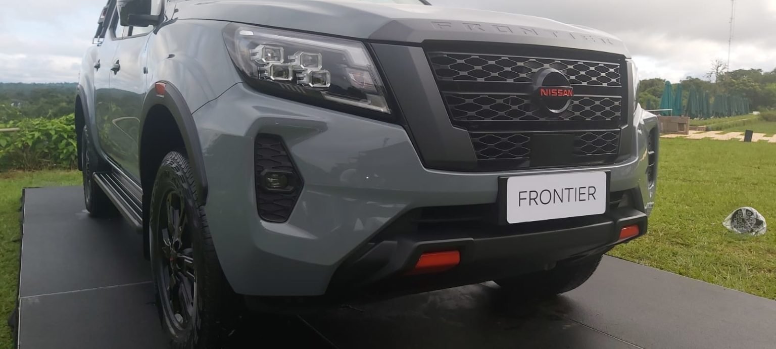 Nissan Frontier 2023 ganha reestilização e versão Pro-4x; veja como ficou