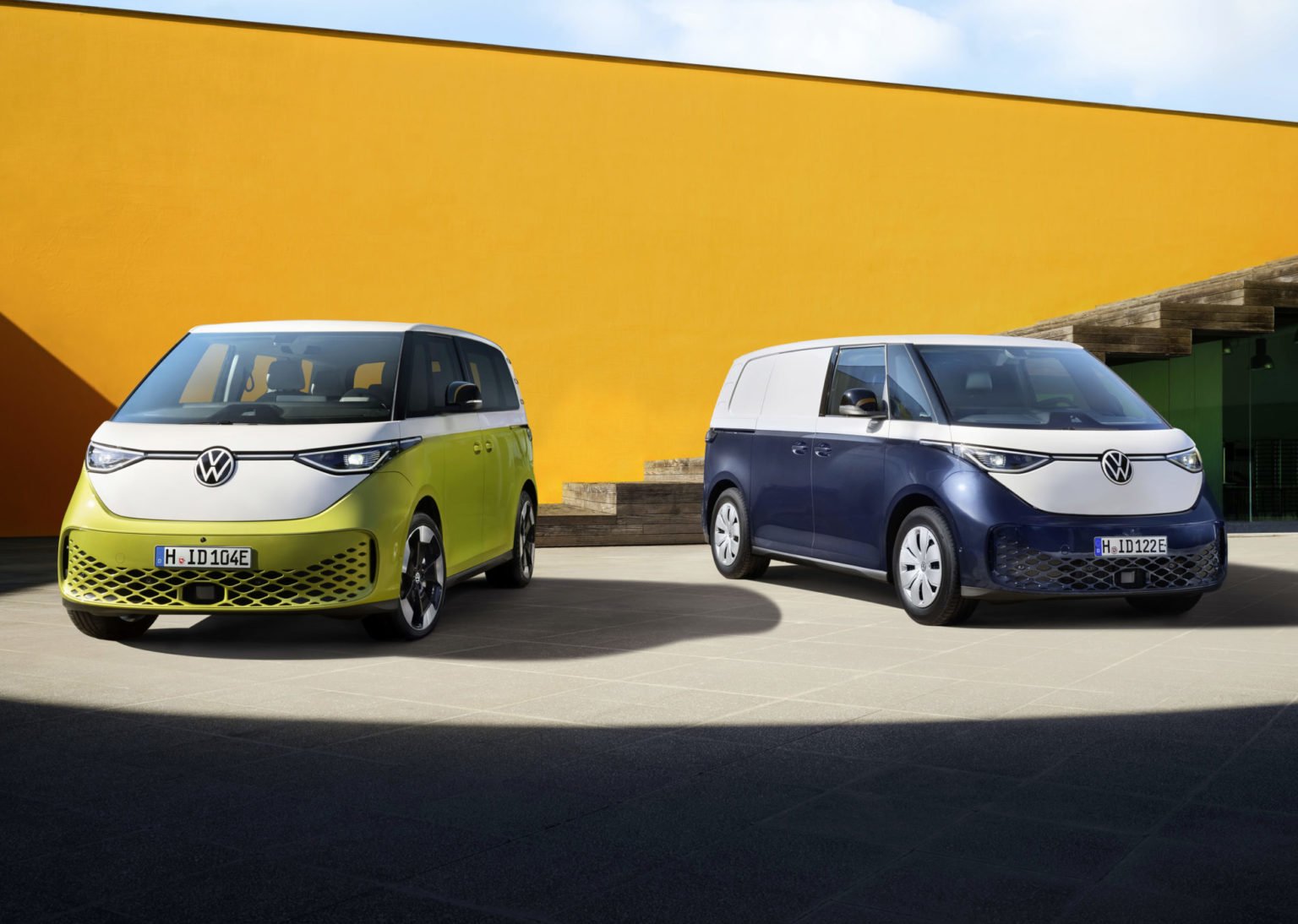 Volks inicia as vendas da Kombi elétrica; preço parte de R$ 283 mil ...