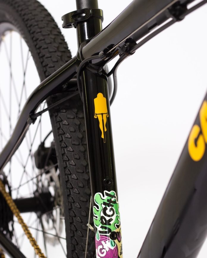 Caloi apresenta bike em parceria com a marca de skate Urgh!