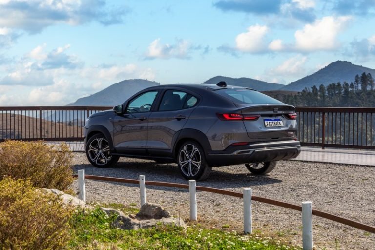 Teste rápido: Andamos no Fiat Fastback; leia as nossas primeiras impressões
