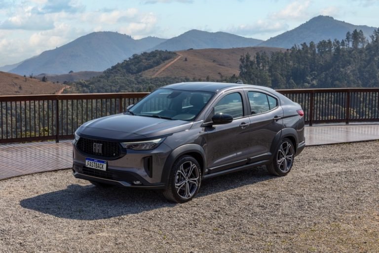 Teste rápido: Andamos no Fiat Fastback; leia as nossas primeiras impressões