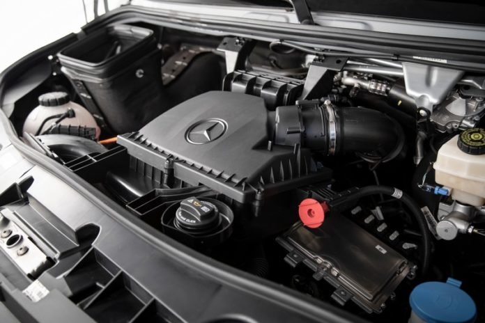 Avaliação: andamos no Mercedes-Benz Sprinter Furgão 315 CDI Street ...