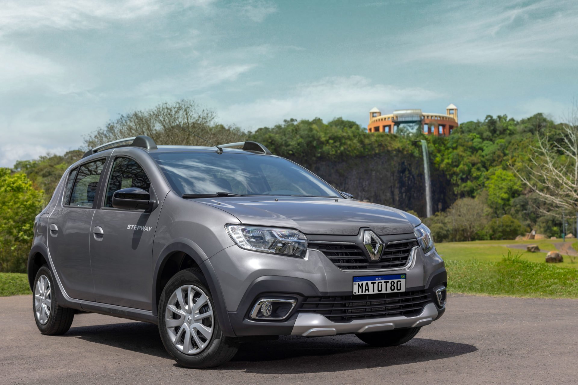 Renault lança Stepway 1.0 no Brasil por R$ 77.990 e rivaliza com C3