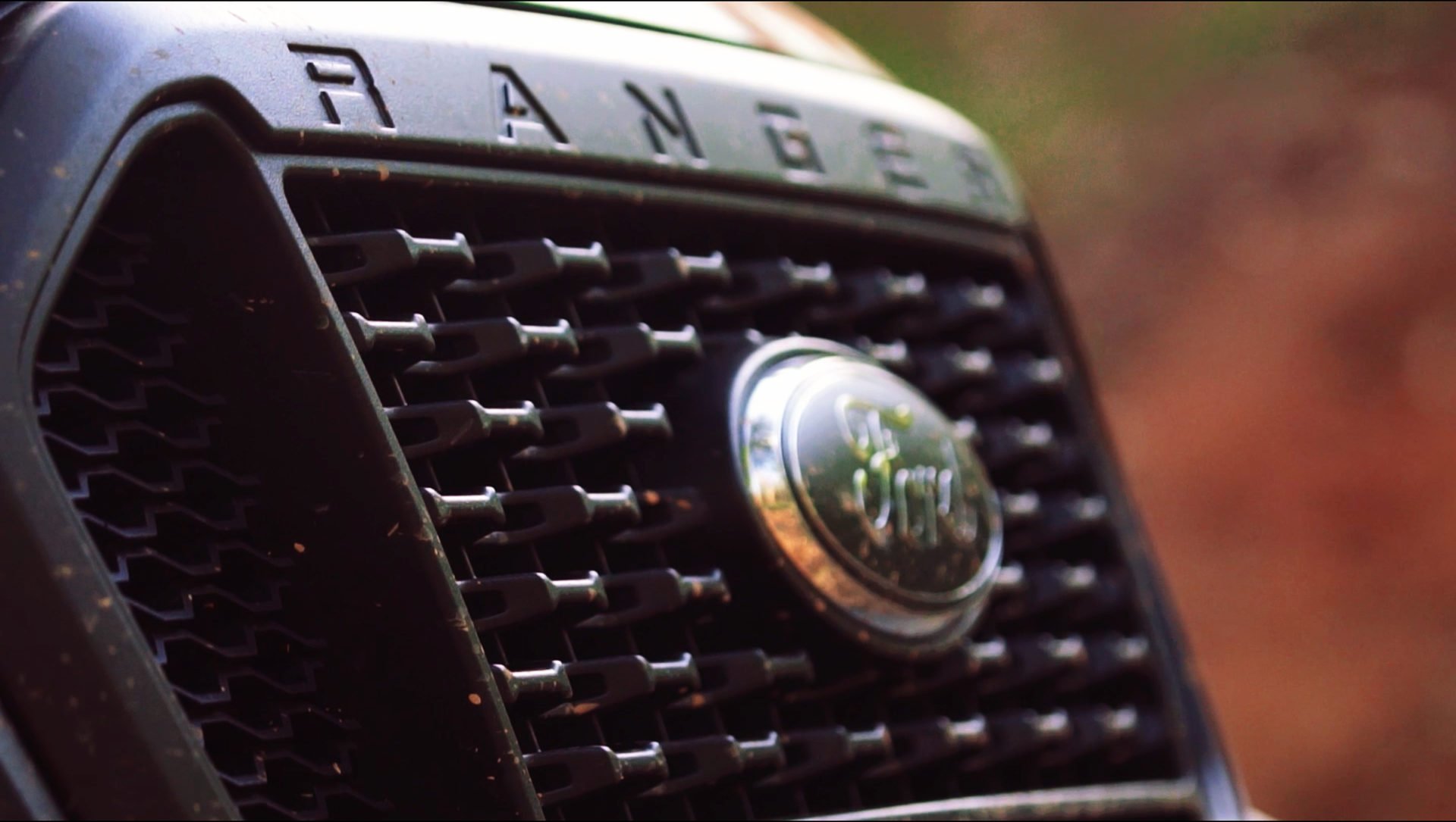 Que tal uma picape enferrujada? Veja essa Ranger customizada