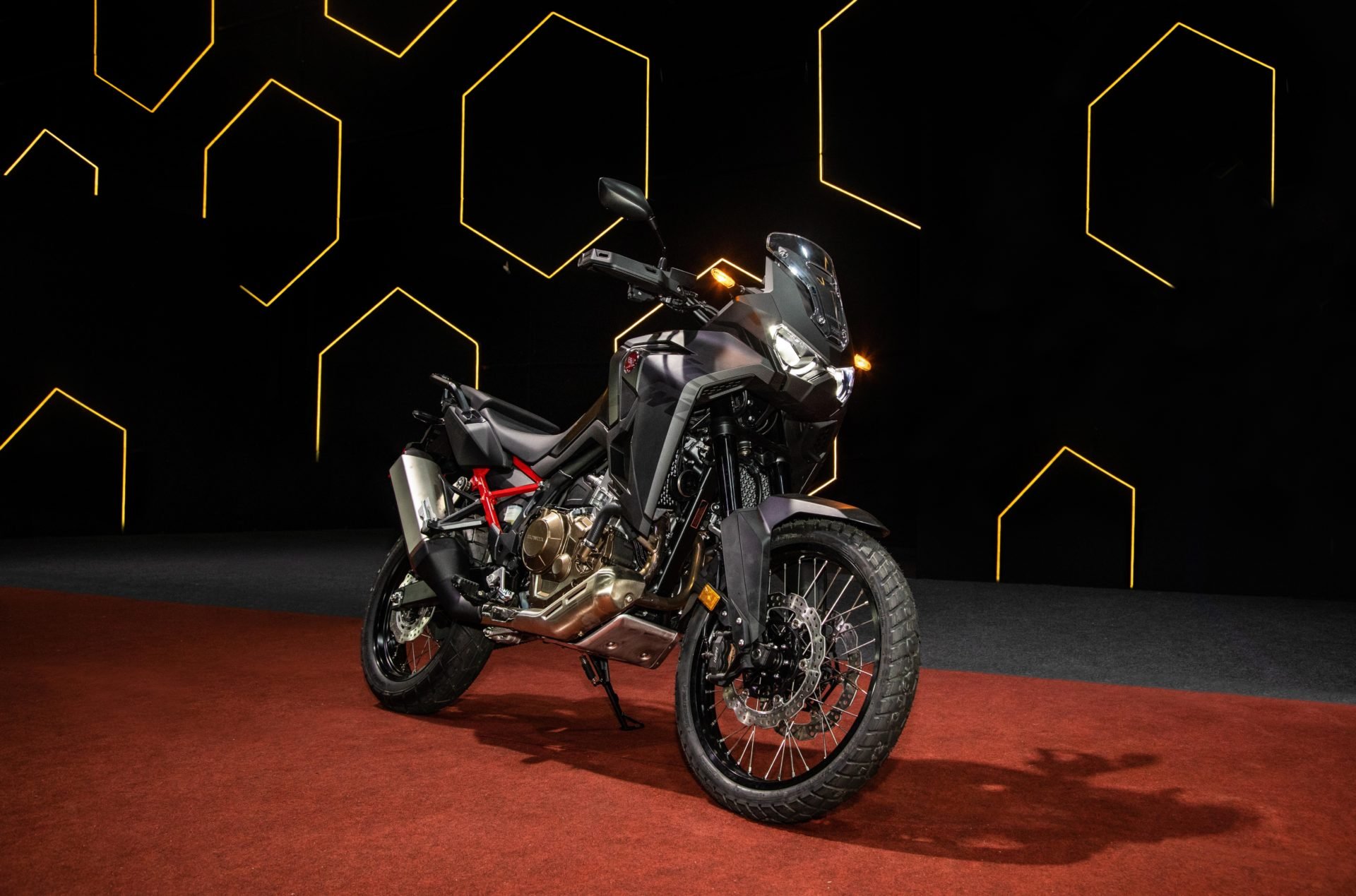 Honda confirma 3 novas motocicletas para o mercado brasileiro; veja