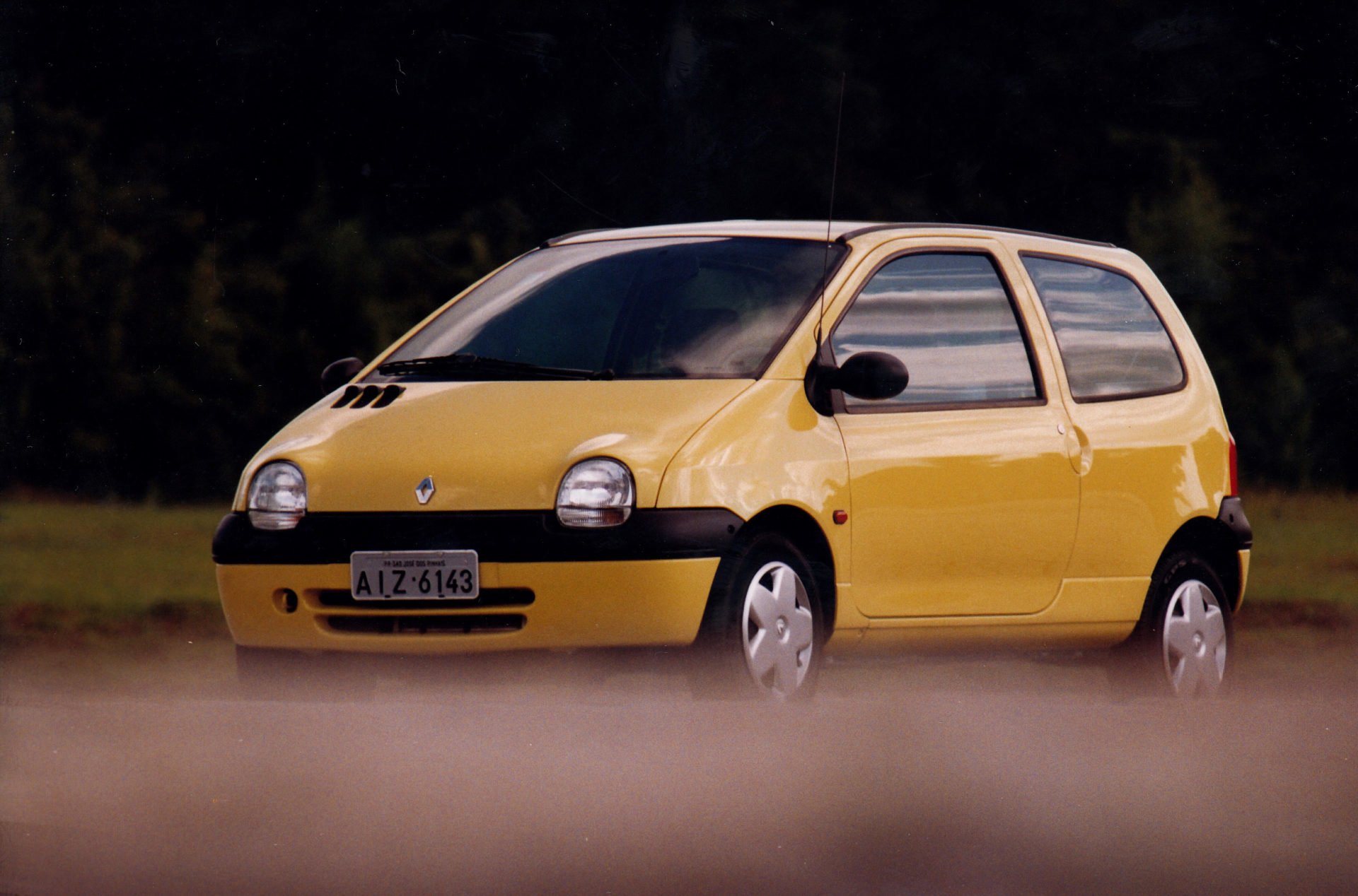 Renault Twingo completa 30 anos; conheça a história - Motor Show