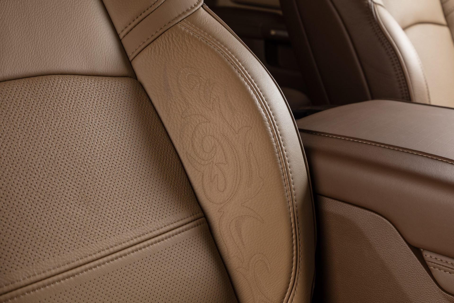 Ram lança 3500 Yellowstone Edition baseada em série do Paramount+