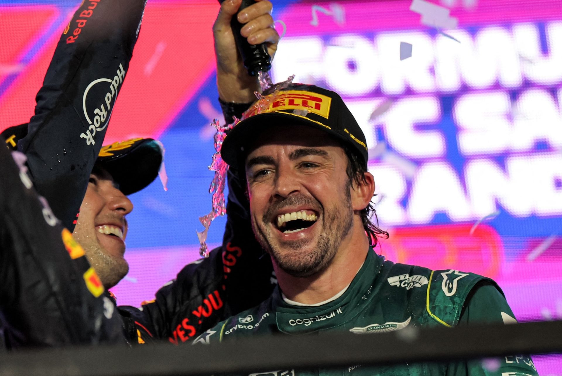 GP da Arábia Saudita de F1: Pérez ganha e Alonso tem posição reavaliada GP da Arábia Saudita de F1: Pérez ganha e Alonso tem posição reavaliada